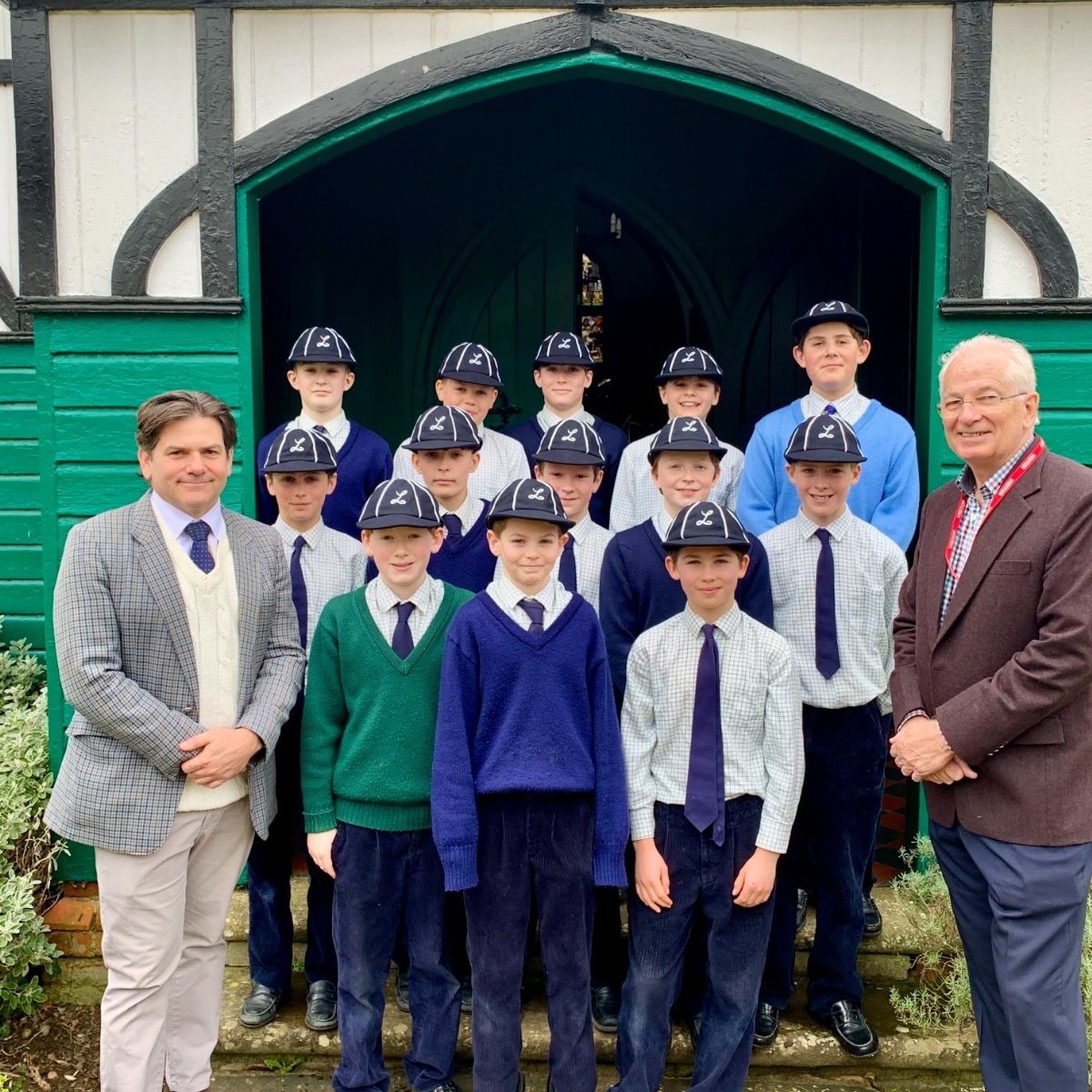Ludgrove School - David Gower OBE 'did the honours' for the Cricket ...