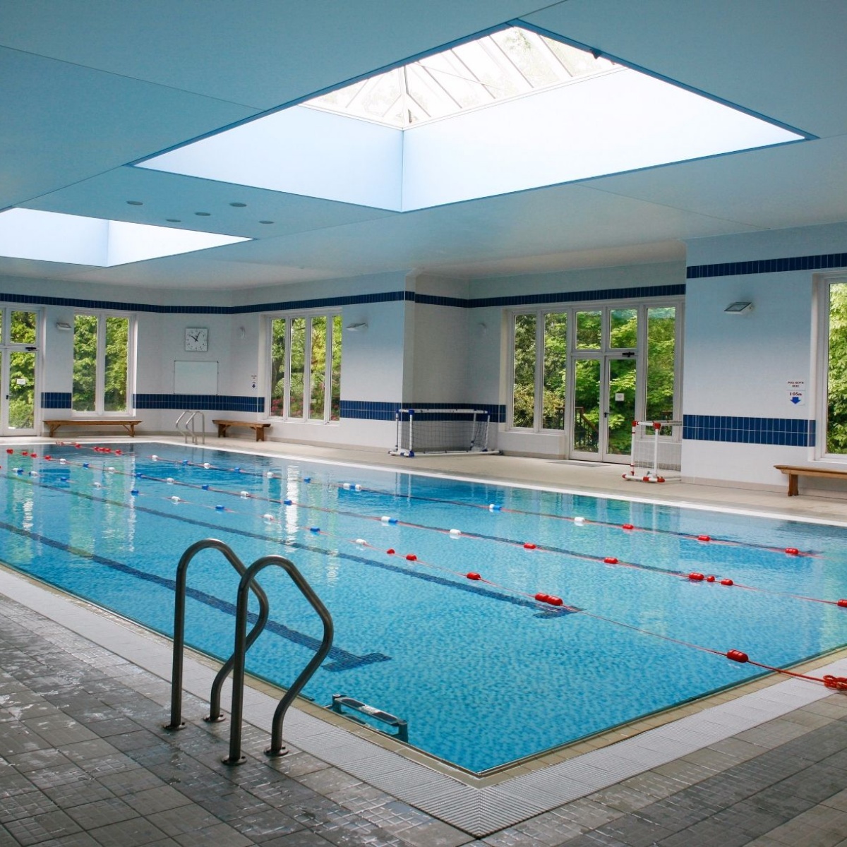 Ludgrove School - U9-U13 Swimming Gala